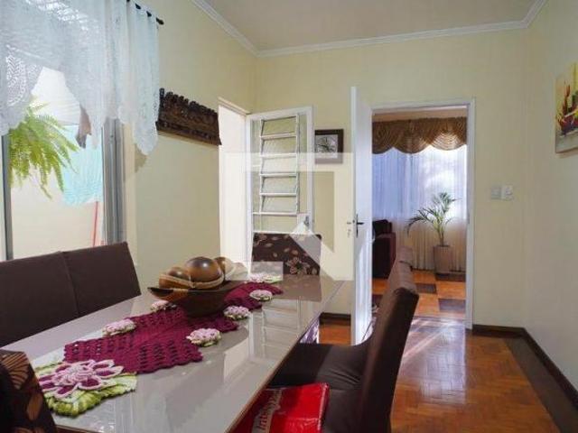 Casa à Venda Jardim Itu Sabará, 3 Quartos, 300 m² Porto Alegre
