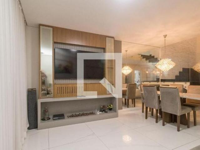 Casa à Venda Jardim Imperador, 4 Quartos, 250 m2