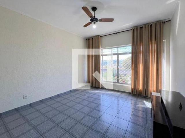 Casa à Venda Jardim Imperial, 3 Quartos, 250 m² Valinhos