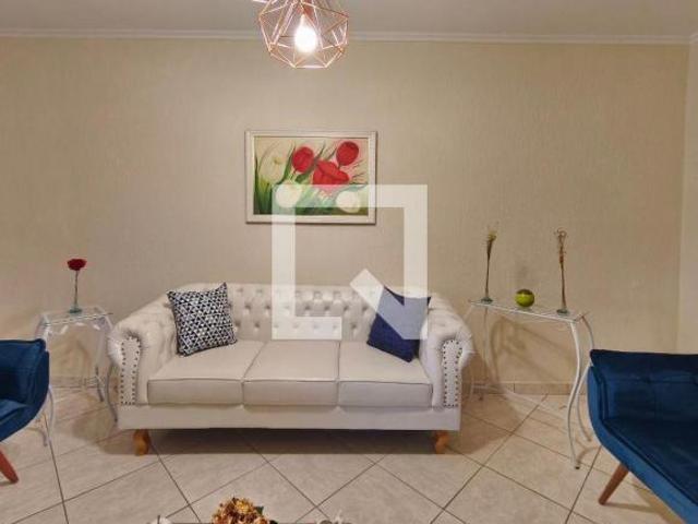 Casa à Venda Jardim Ipaussurama, 2 Quartos, 205 m2