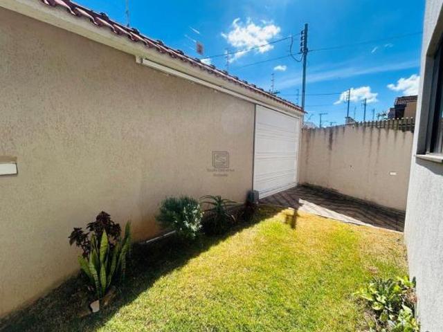 Casa à Venda, Jardim Ipê Poços de Caldas MG
