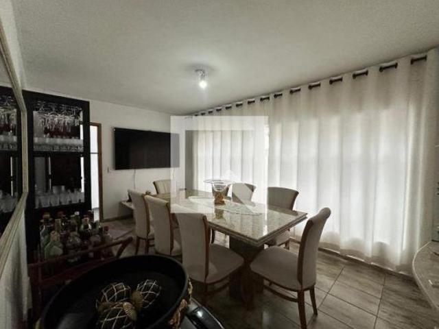 Casa à Venda Jardim Iracema, 3 Quartos, 350 m2