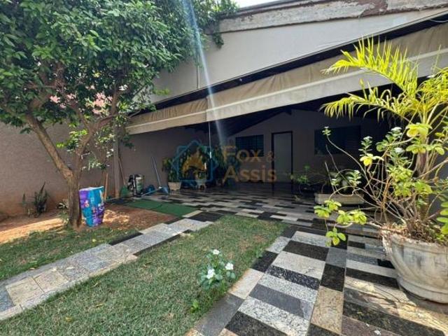 Casa á venda Jardim Jacyra