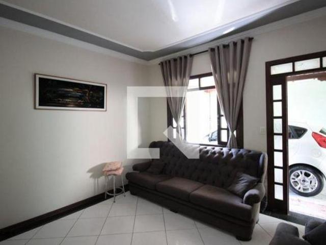Casa à Venda Jardim Leblon, 3 Quartos, 200 m² Belo Horizonte