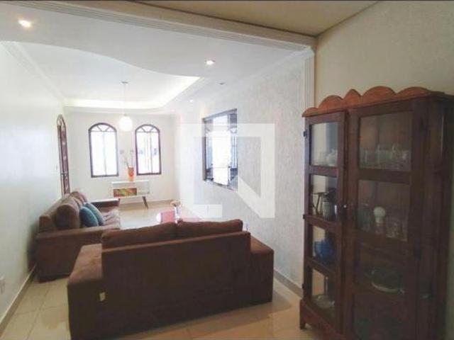 Casa à Venda Jardim Leblon, 3 Quartos, 235 m² Belo Horizonte