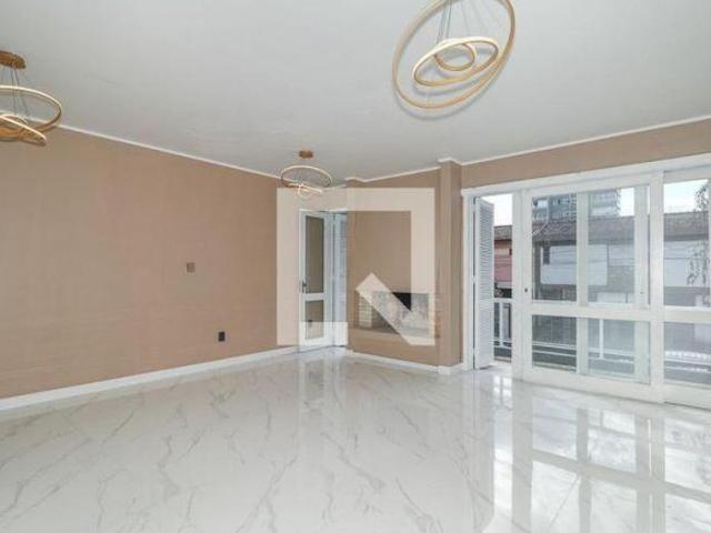 Casa à Venda Jardim Lindóia, 3 Quartos, 223 m² Porto Alegre
