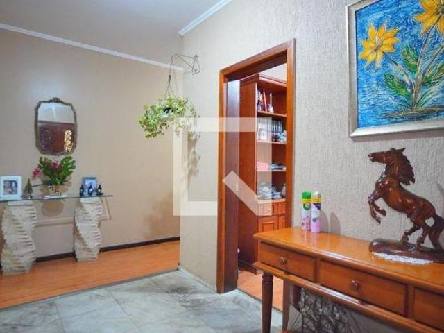 Casa à Venda Jardim Lindóia, 5 Quartos, 390 m² Porto Alegre