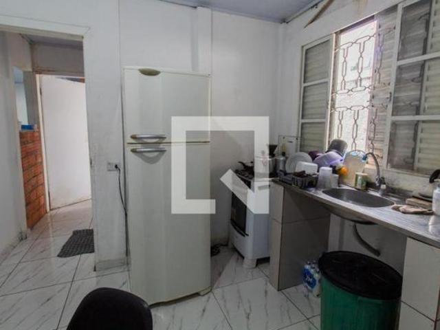 Casa à Venda Jardim Londrina, 1 Quarto, 700 m2