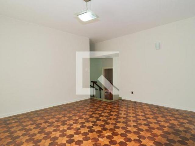 Casa à Venda Jardim Londrina, 2 Quartos, 181 m2