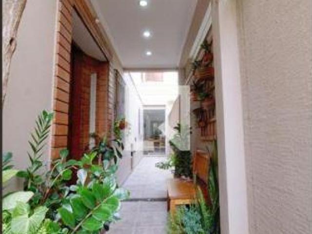 Casa à Venda Jardim Londrina, 3 Quartos, 180 m2