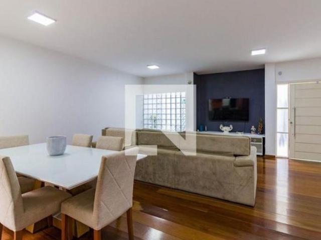 Casa à Venda Jardim Londrina, 3 Quartos, 310 m² São Paulo