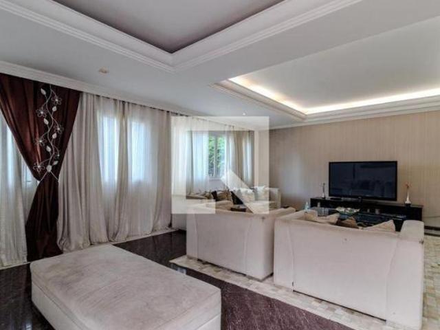 Casa à Venda Jardim Londrina, 3 Quartos, 325 m² São Paulo