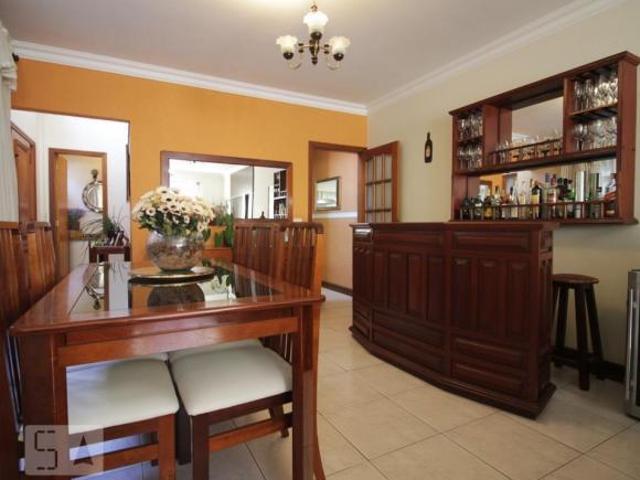 Casa à Venda Jardim Londrina, 4 Quartos, 205 m2