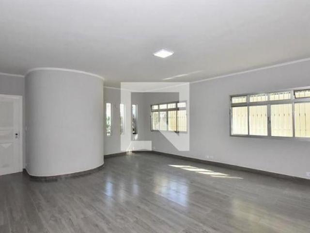 Casa à Venda Jardim Londrina, 6 Quartos, 274 m2