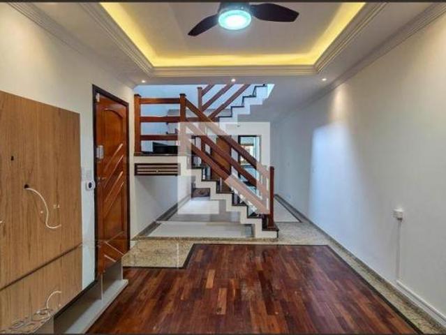 Casa à Venda Jardim Palmares, 3 Quartos, 240 m² São Paulo