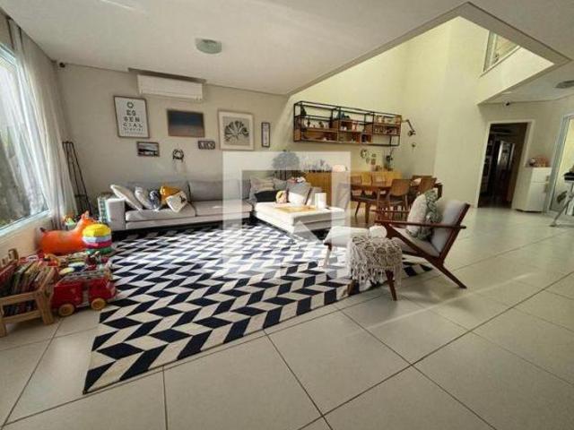 Casa à Venda Jardim Panorama, 3 Quartos, 172 m² Vinhedo