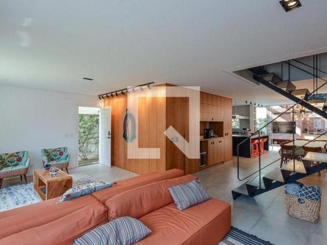 Casa à Venda Jardim Paquetá, 4 Quartos, 205 m2