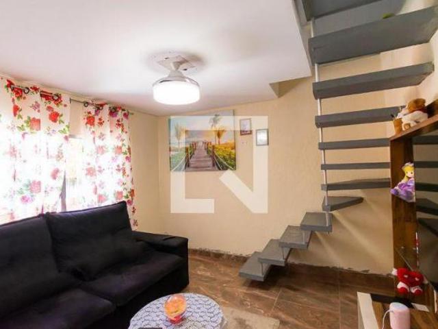 Casa à Venda Jardim Paraguacu, 2 Quartos, 95 m² São Paulo