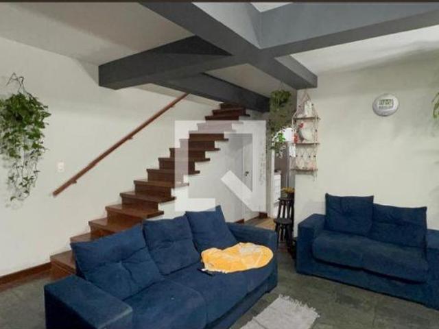 Casa à Venda Jardim Paulista, 2 Quartos, 136 m² São Paulo