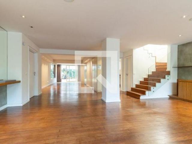 Casa à Venda Jardim Paulista, 3 Quartos, 412 m2