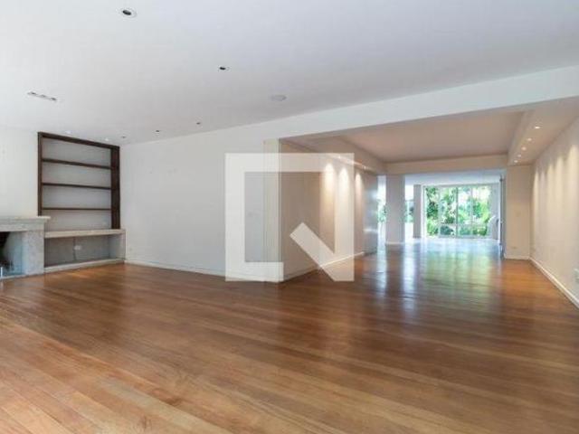 Casa à Venda Jardim Paulista, 3 Quartos, 412 m² São Paulo