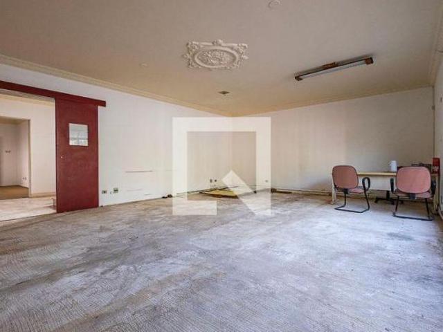 Casa à Venda Jardim Paulista, 3 Quartos, 600 m² São Paulo