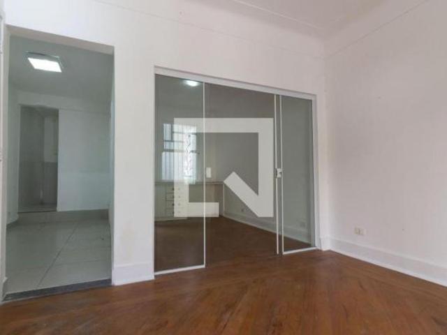 Casa à Venda Jardim Paulista, 3 Quartos, 130 m2