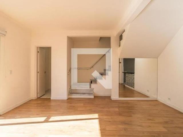 Casa à Venda Jardim Paulista, 3 Quartos, 138 m2