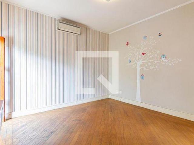 Casa à Venda Jardim Paulista, 3 Quartos, 360 m2