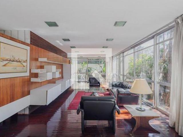 Casa à Venda Jardim Paulista, 4 Quartos, 570 m² São Paulo