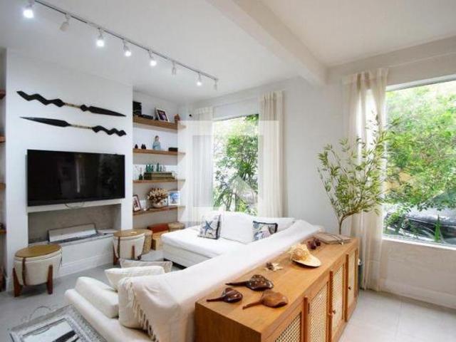 Casa à Venda Jardim Paulista, 4 Quartos, 200 m2