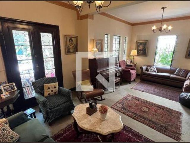 Casa à Venda Jardim Paulista, 4 Quartos, 290 m² São Paulo