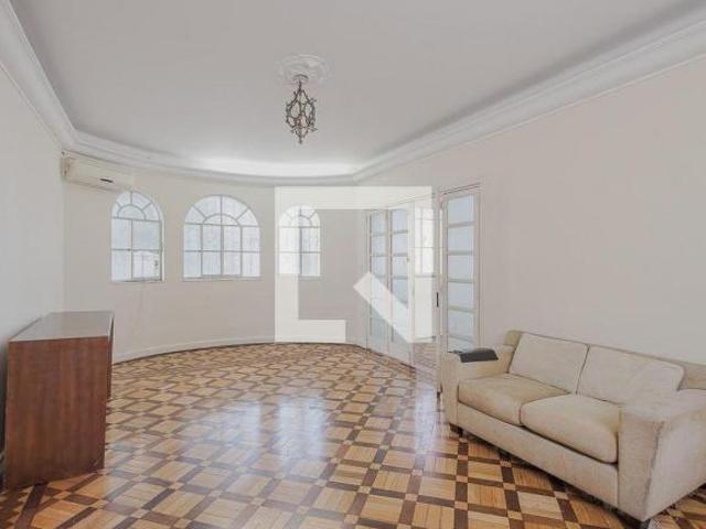 Casa à Venda Jardim Paulista, 5 Quartos, 380 m2