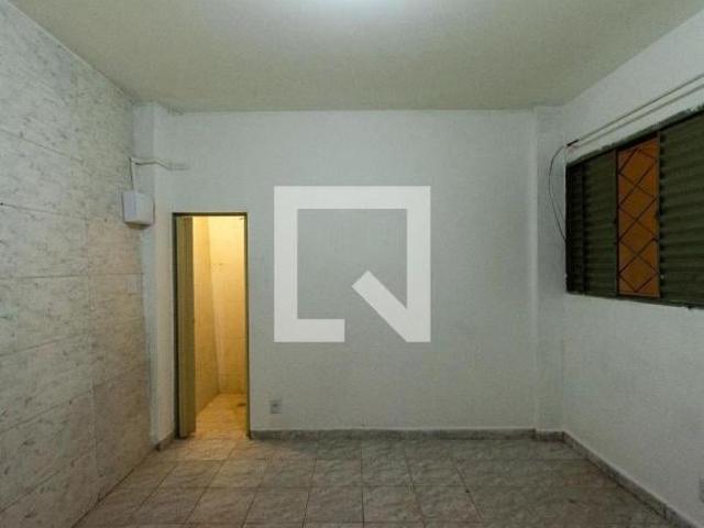 Casa à Venda Jardim Peri, 1 Quarto, 30 m2