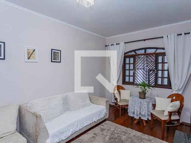 Casa à Venda Jardim Peri, 2 Quartos, 130 m2