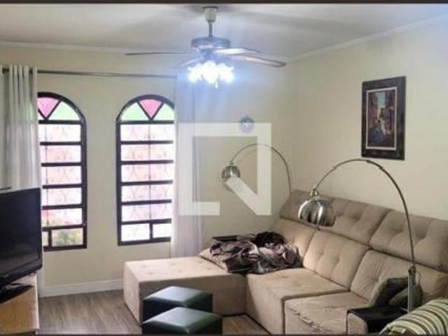 Casa à Venda Jardim Peri, 4 Quartos, 200 m2