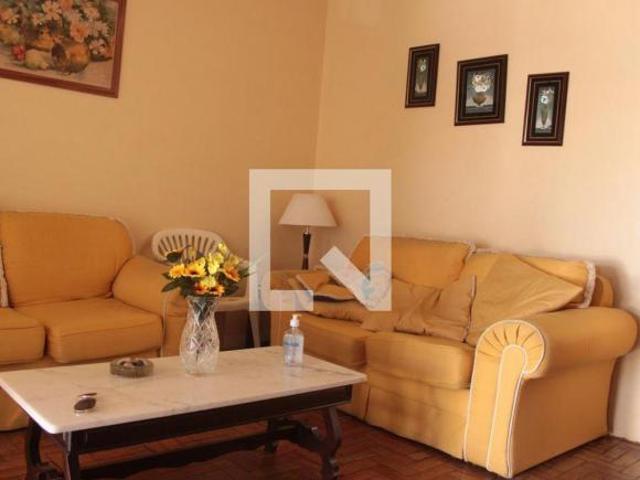 Casa à Venda Jardim Planalto, 2 Quartos, 150 m2
