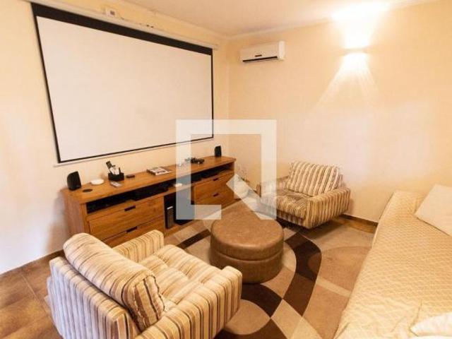 Casa à Venda Jardim Planalto, 4 Quartos, 250 m2