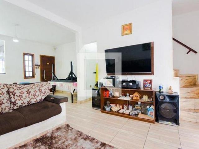 Casa à Venda Jardim Presidente Dutra, 2 Quartos, 125 m² Guarulhos