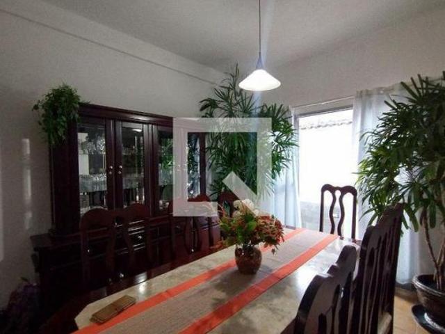 Casa à Venda Jardim Riacho das Pedras, 4 Quartos, 281 m² Contagem