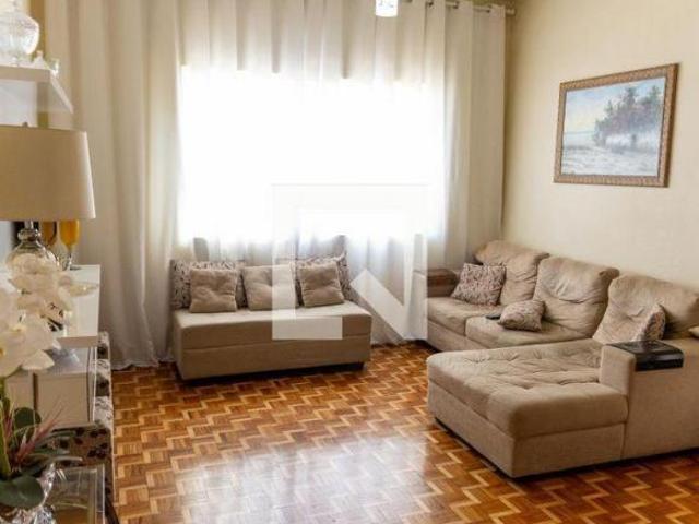 Casa à Venda Jardim Roberto, 5 Quartos, 196 m2