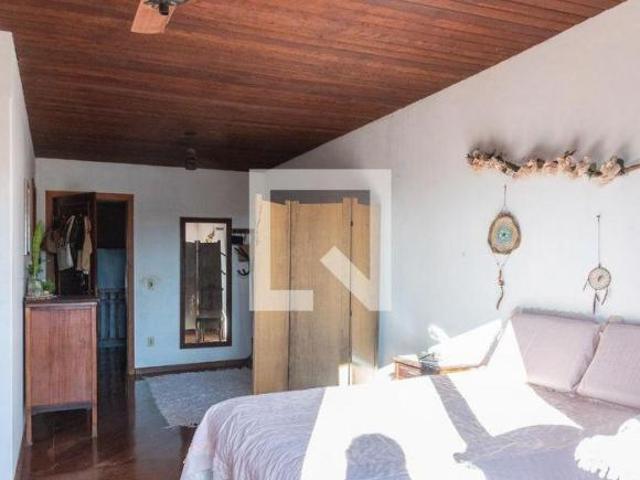 Casa à Venda Jardim São Vicente, 3 Quartos, 400 m2