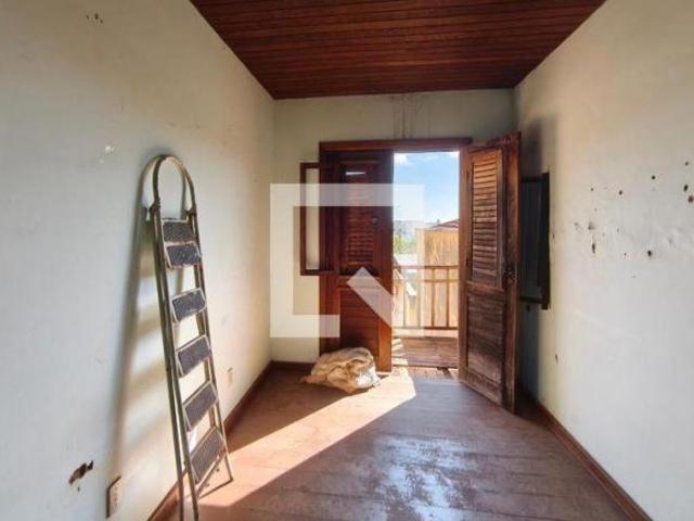 Casa à Venda Jardim São Vicente, 3 Quartos, 400 m2