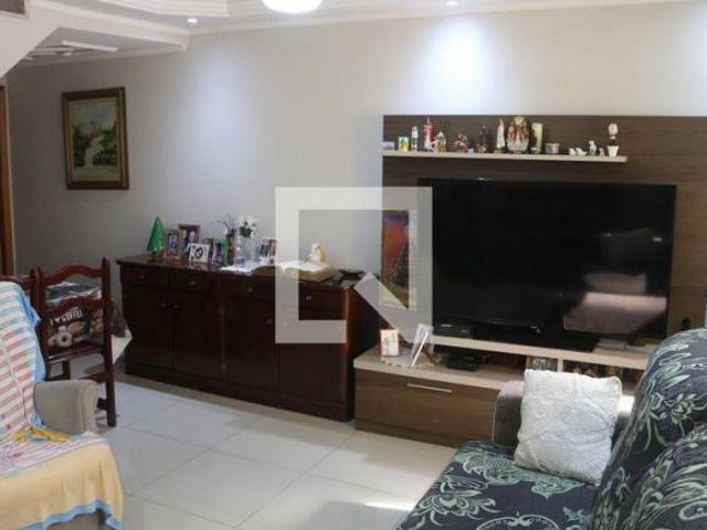 Casa à Venda Jardim São Caetano, 2 Quartos, 158 m² São Caetano do Sul