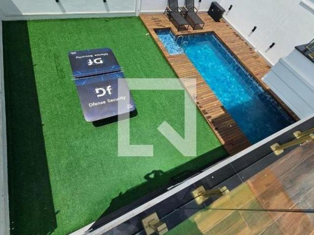 Casa à Venda Jardim São Caetano, 2 Quartos, 241 m2