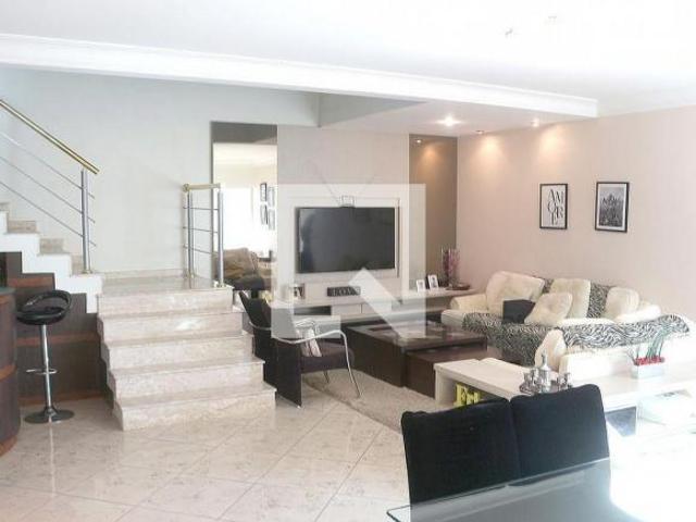 Casa à Venda Jardim São Caetano, 3 Quartos, 423 m2