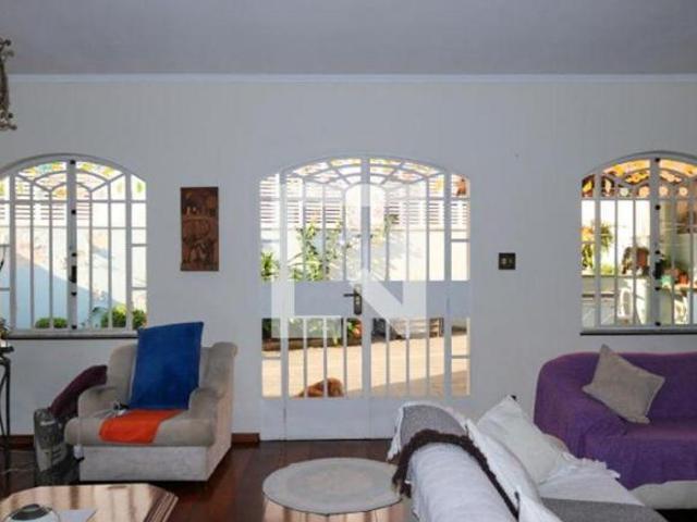 Casa à Venda Jardim São Caetano, 3 Quartos, 280 m2