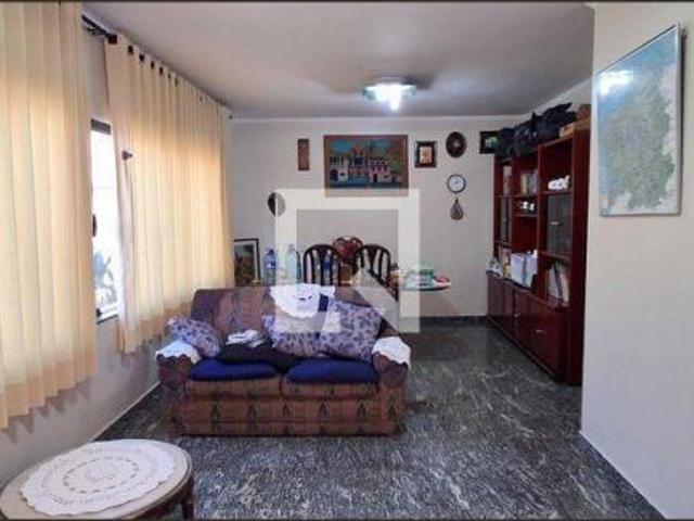 Casa à Venda Jardim São Caetano, 4 Quartos, 166 m² São Caetano do Sul