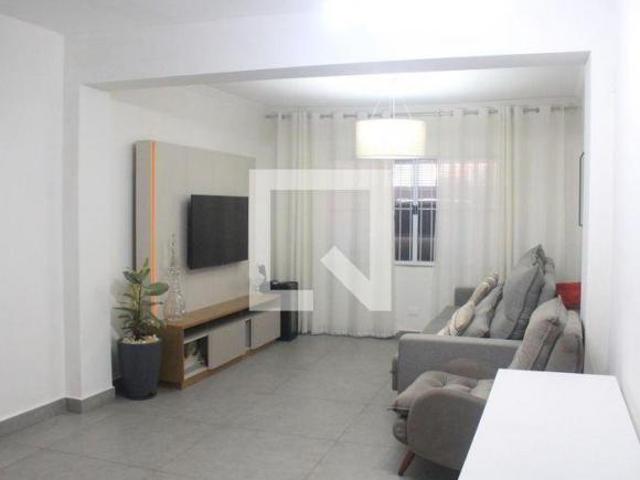 Casa à Venda Jardim São Caetano, 4 Quartos, 202 m² São Caetano do Sul