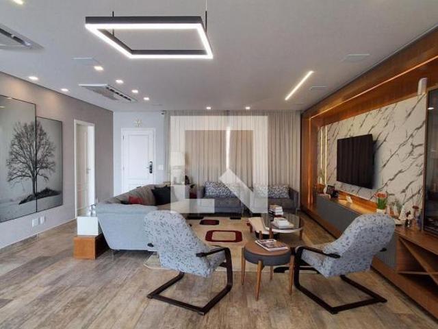 Casa à Venda Jardim São Caetano, 4 Quartos, 206 m2